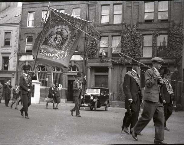 Orange Parade – NI Community Heritage Archive