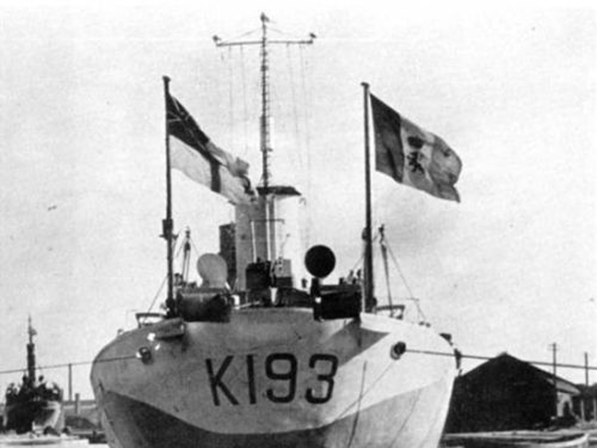 HMS Buttercup K 193 Launched 10 Apr, 1941 Commissioned 24 Apr, 1942 ...